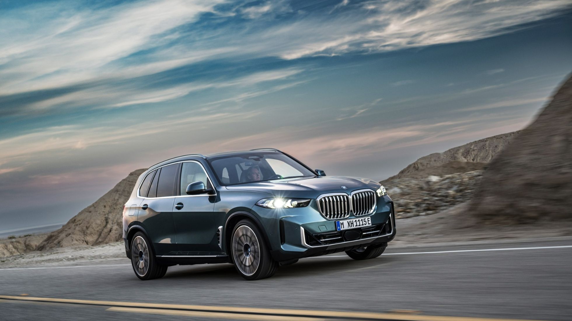 TopGear South Africa | BMW X5 and X6 SUVs Handed a Nip and Tuck
